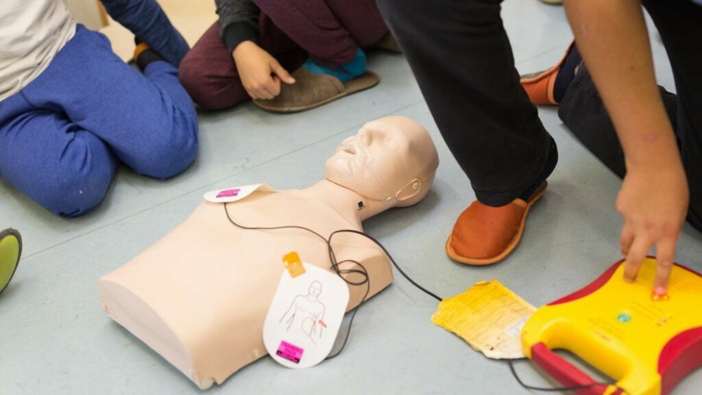 Mastering Emergency First Aid & CPR: Critical Training for Workplace ...